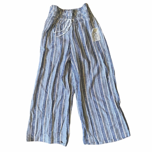 Indigo Rein | Pants & Jumpsuits | Nwt Indigo Rein Striped Tie Waist ...